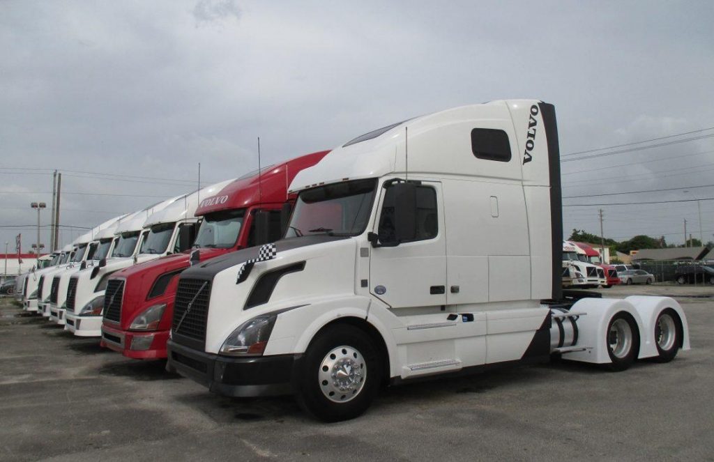 Real Engine Sounds For Scs Volvo Vnl v5 1.37 ATS - Euro Truck Simulator ...