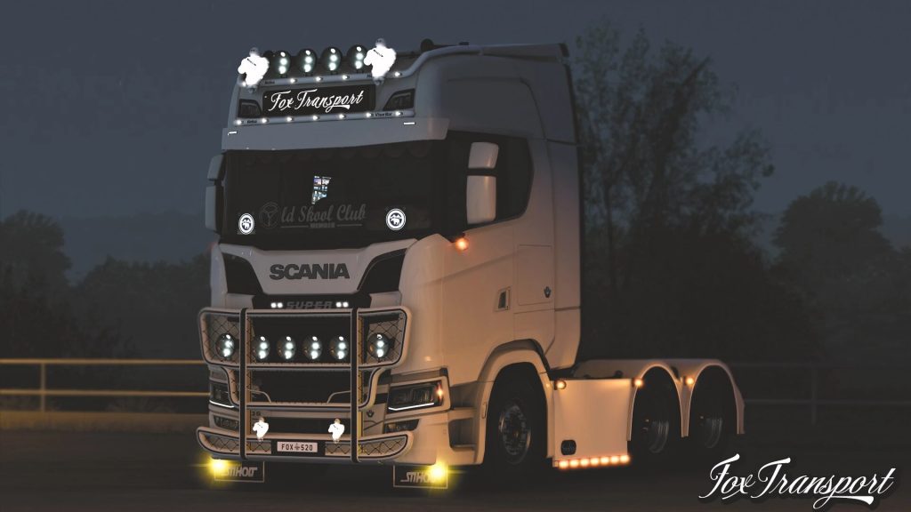 Fox Transport 50K Lightbox Skins v1.0 ETS2 - Euro Truck Simulator 2 Mods | American Truck ...